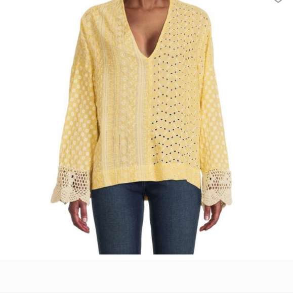 Area Stars | Tops | Area Stars Top Lemon | Poshmark